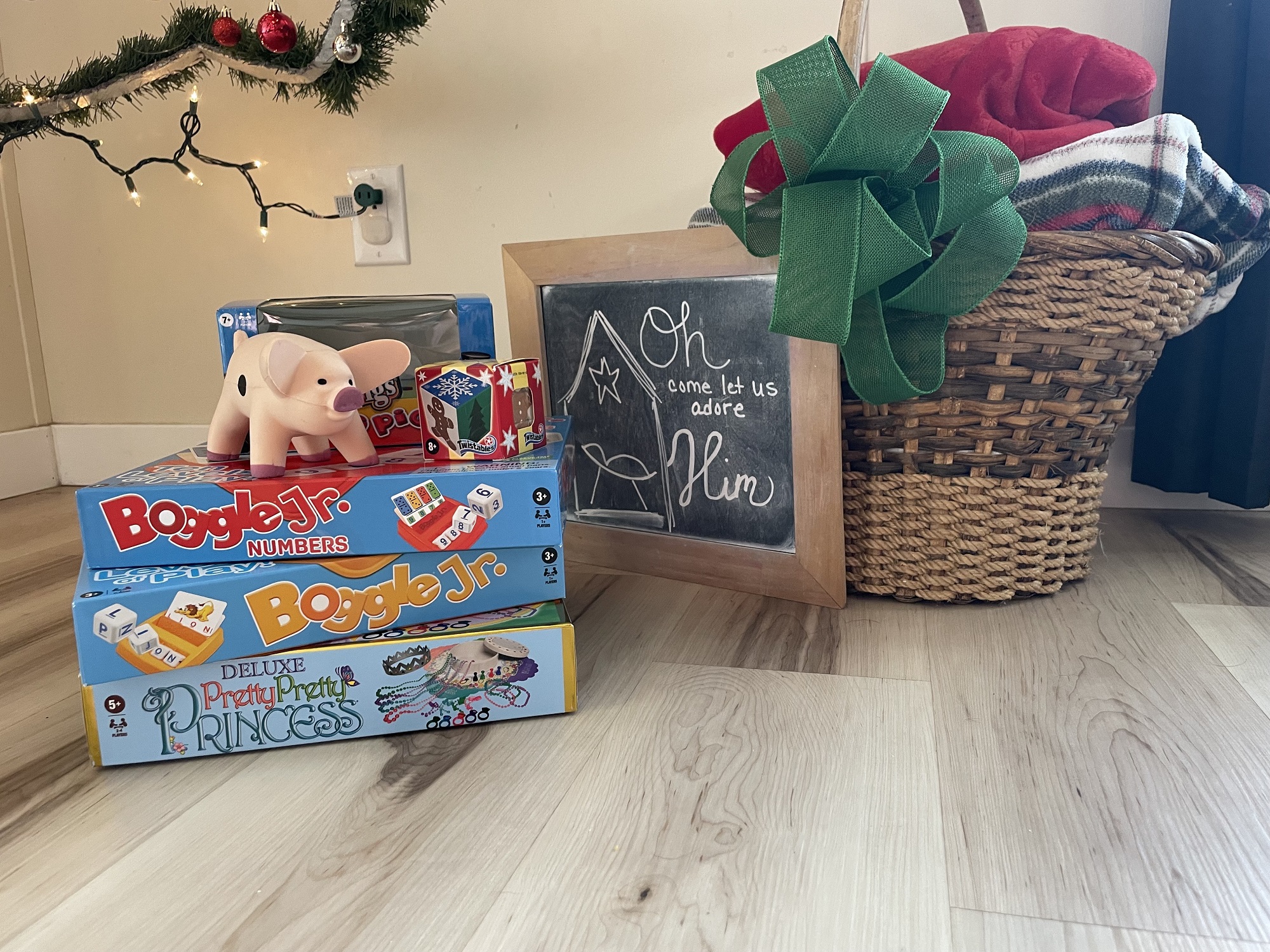 Christmas Eve Board Game Night: A Cozy Family Tradition - Mommy's Playbook